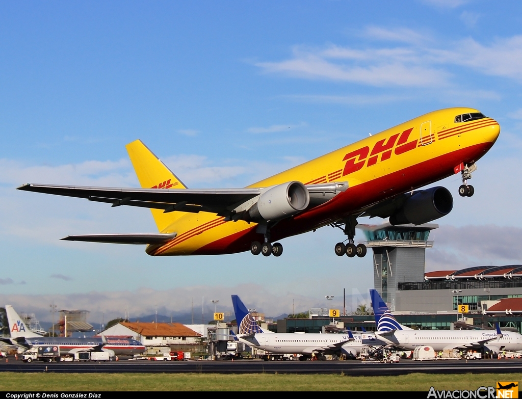 N792AX | ABX Air | Boeing 767-281(SF) | AviacionCR.net